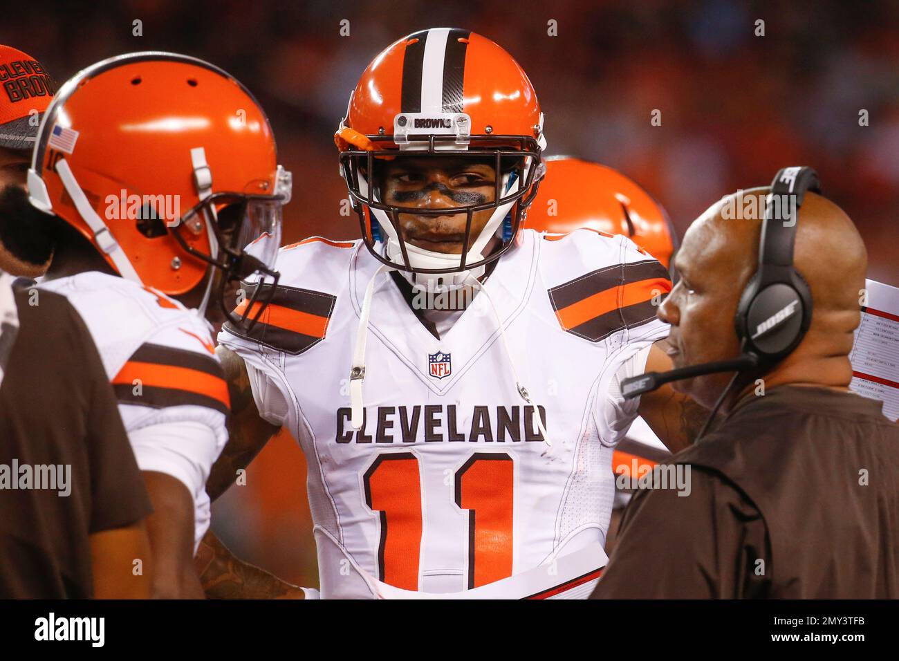 Cleveland Browns wide receiver Terrelle Pryor (11) listens to coach Hue ...