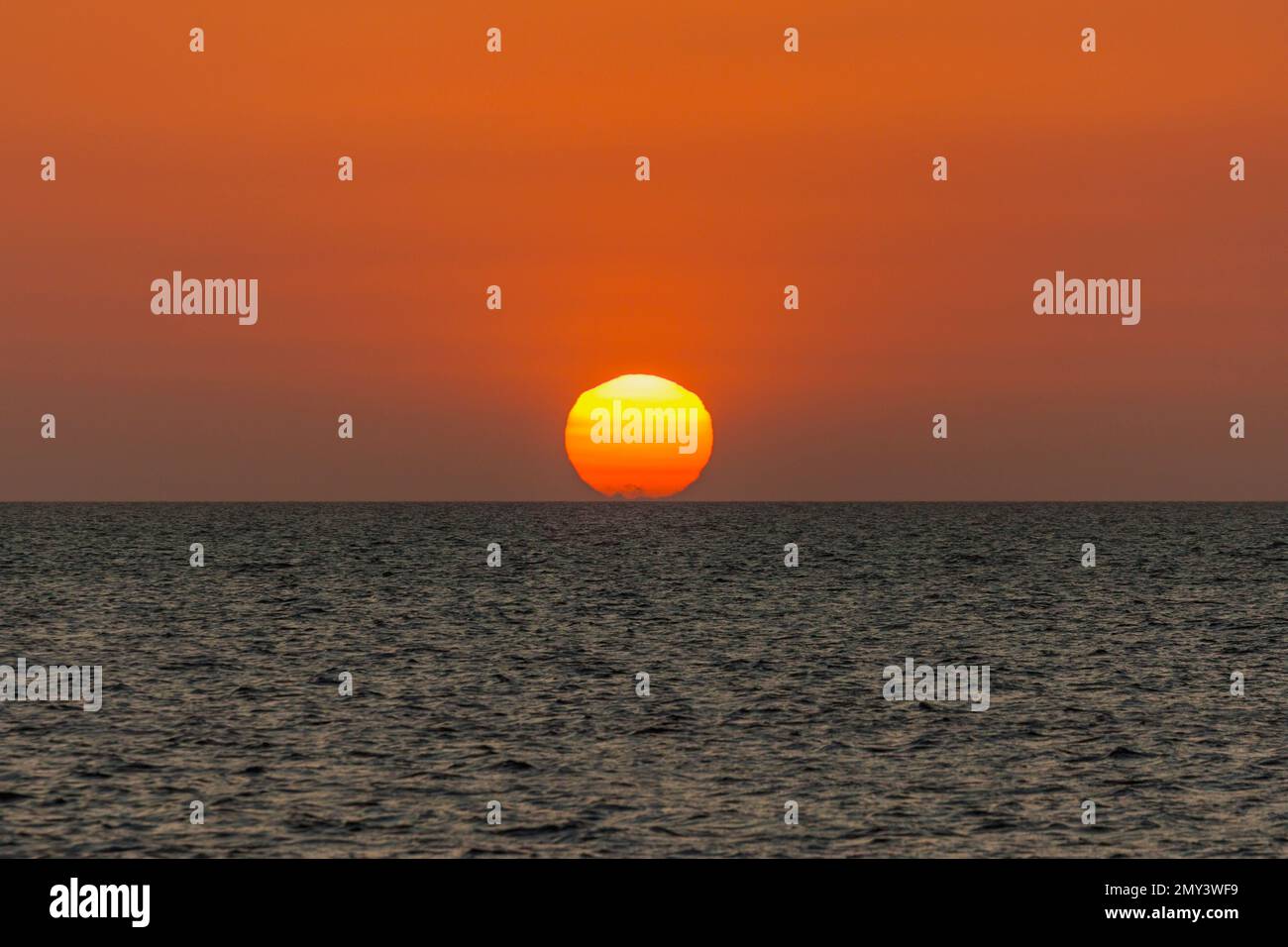 Sunset across the ocean Gulf of Mexico, Campeche, southeast Mexico ...