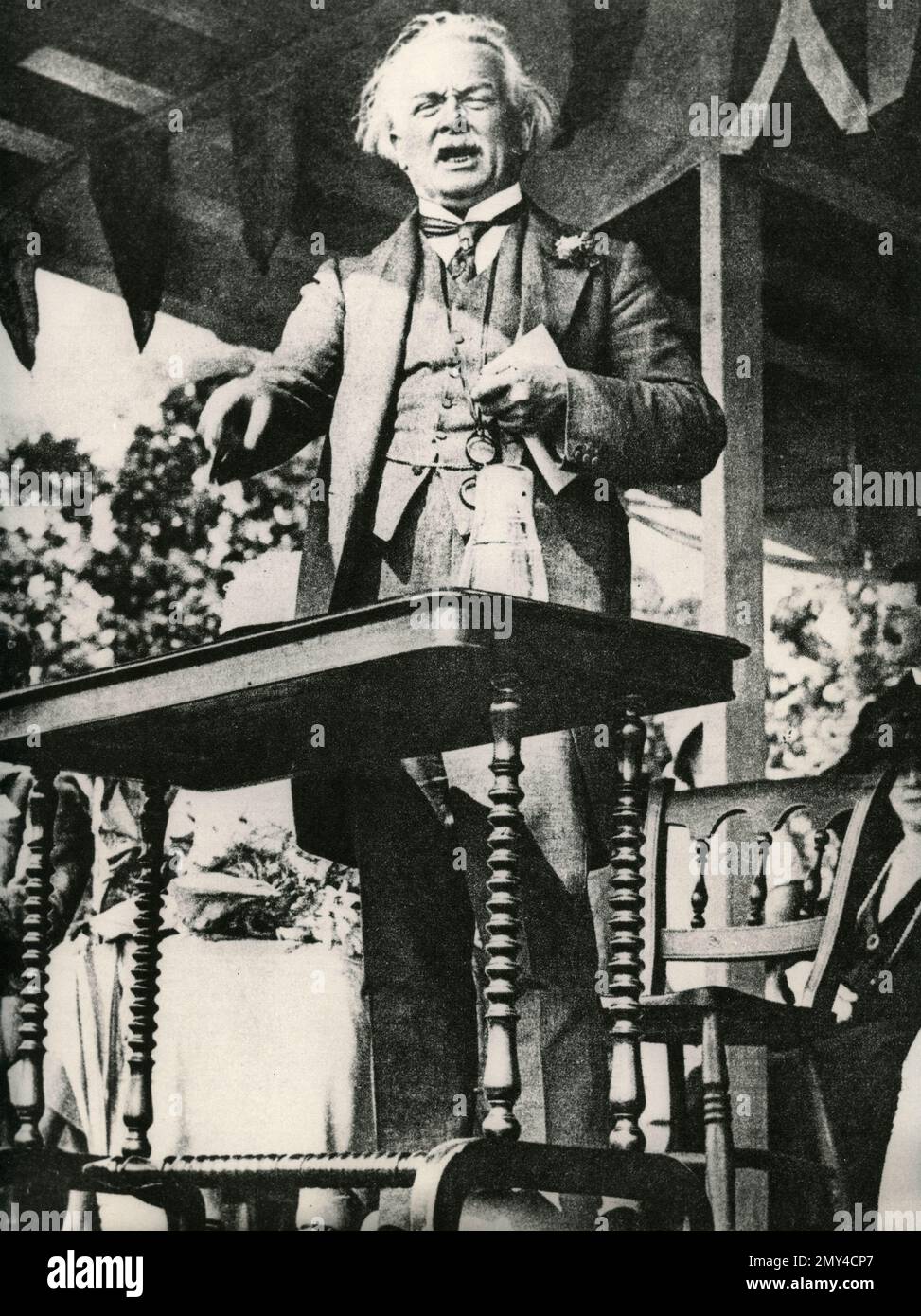 English PM David Lloyd George during the liberal electoral campain of ...