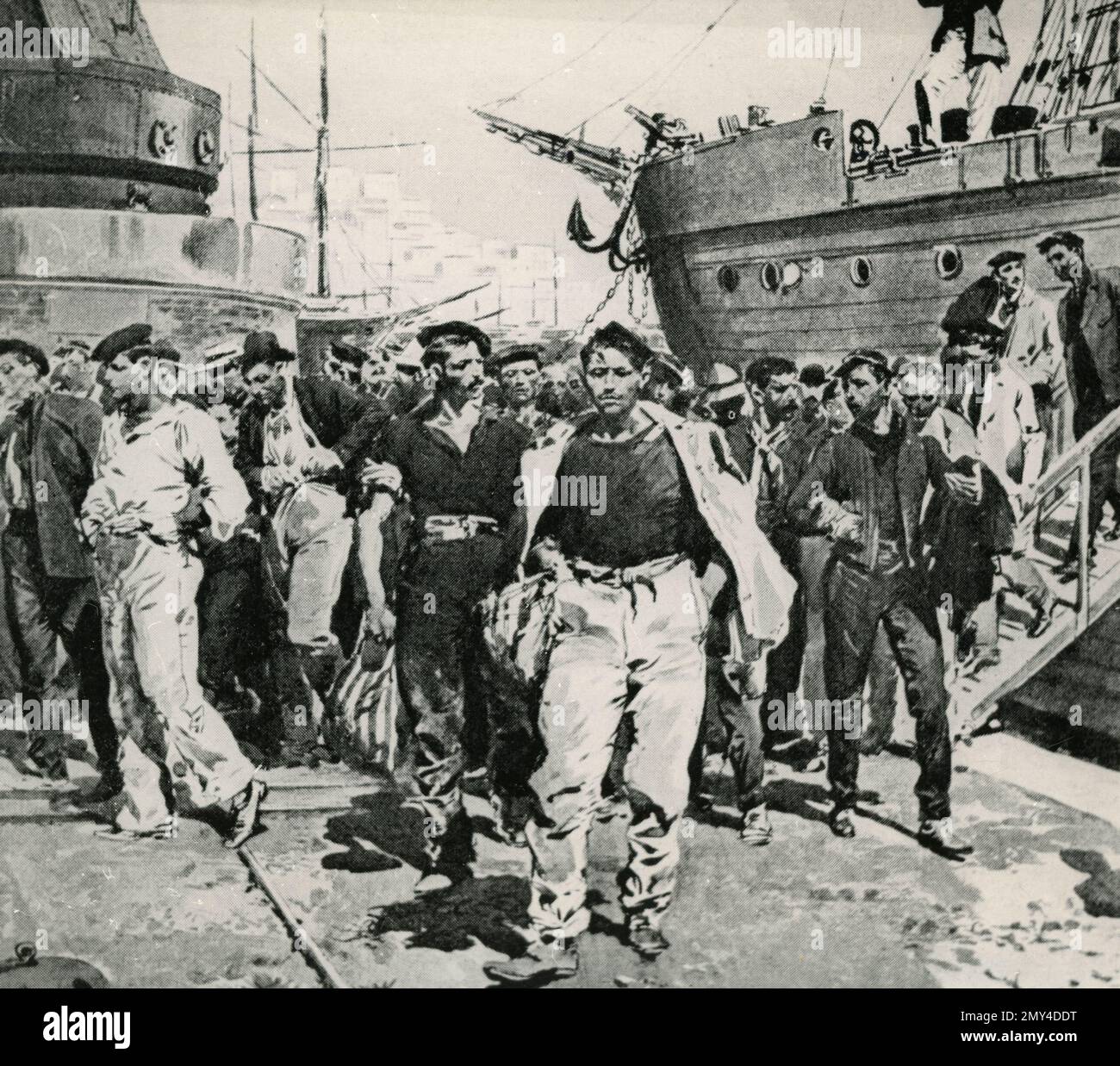 Shipboard personnel on strike, Genoa, Italy 1901 Stock Photo - Alamy