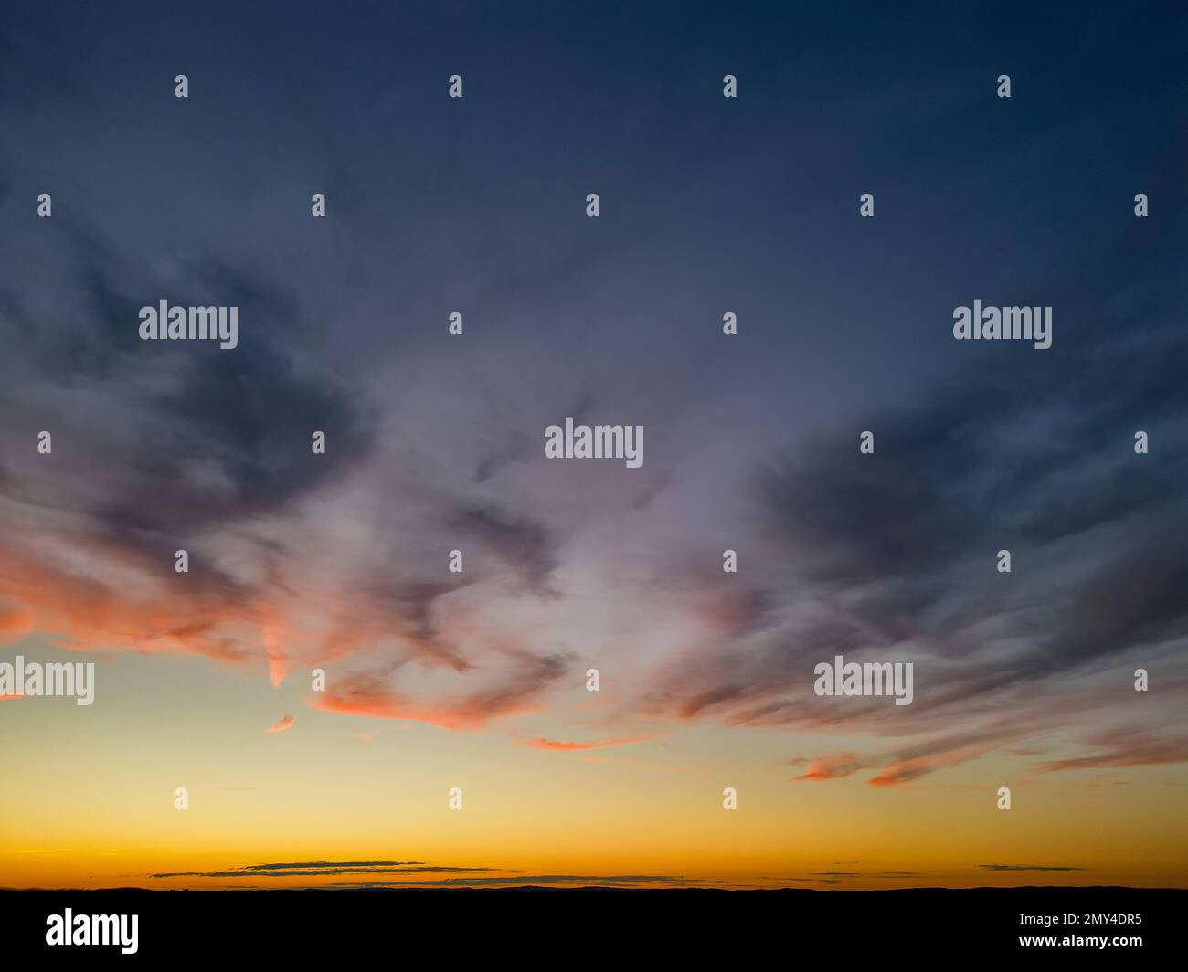 Adobe photoshop sky replacement hi-res stock photography and images - Alamy