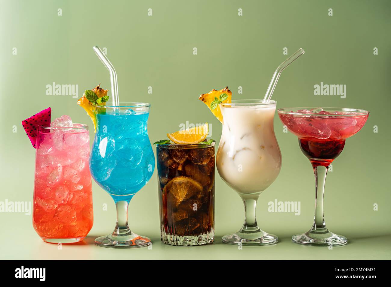 Set of classic alcohol cocktails Stock Photo - Alamy