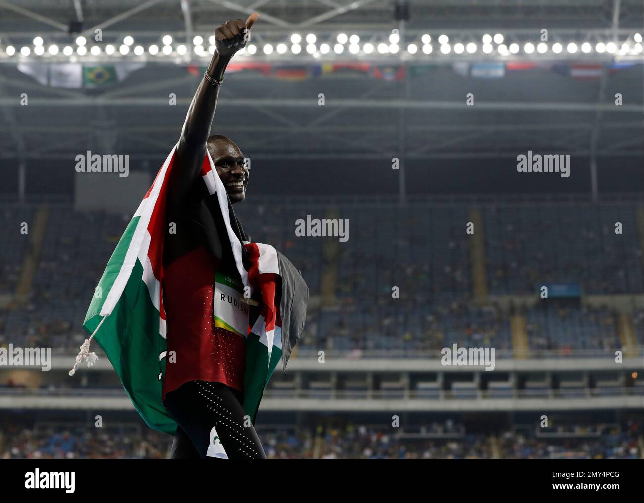 Kenya's David Lekuta Rudisha celebrates winning the men's 800-meter ...