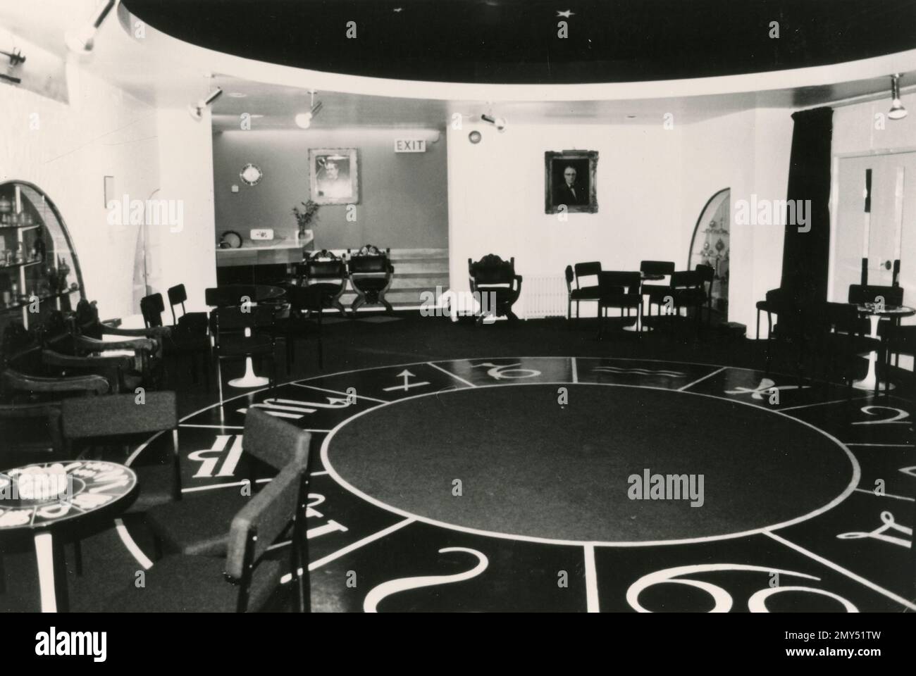 The clubroom of the Magic Circle in London, UK 1980s Stock Photo - Alamy