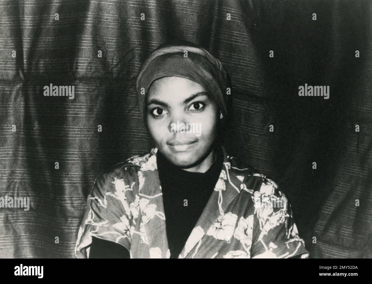 British writer hi-res stock photography and images - Alamy