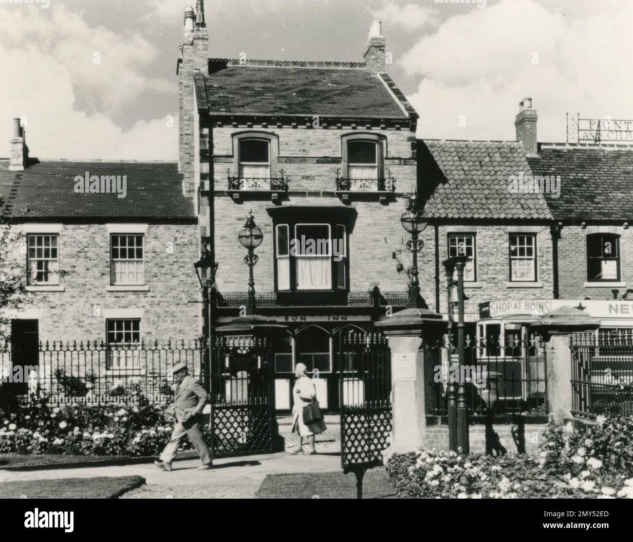 Early 1900s town street re-erected at the Beamish open air museum in ...