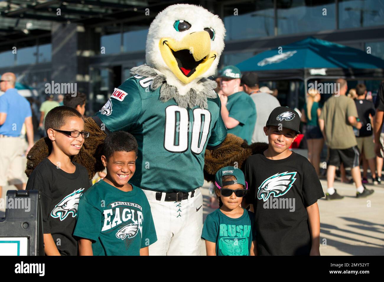 Philadelphia Eagles mascot Swoop poses for a photo with fans during ...