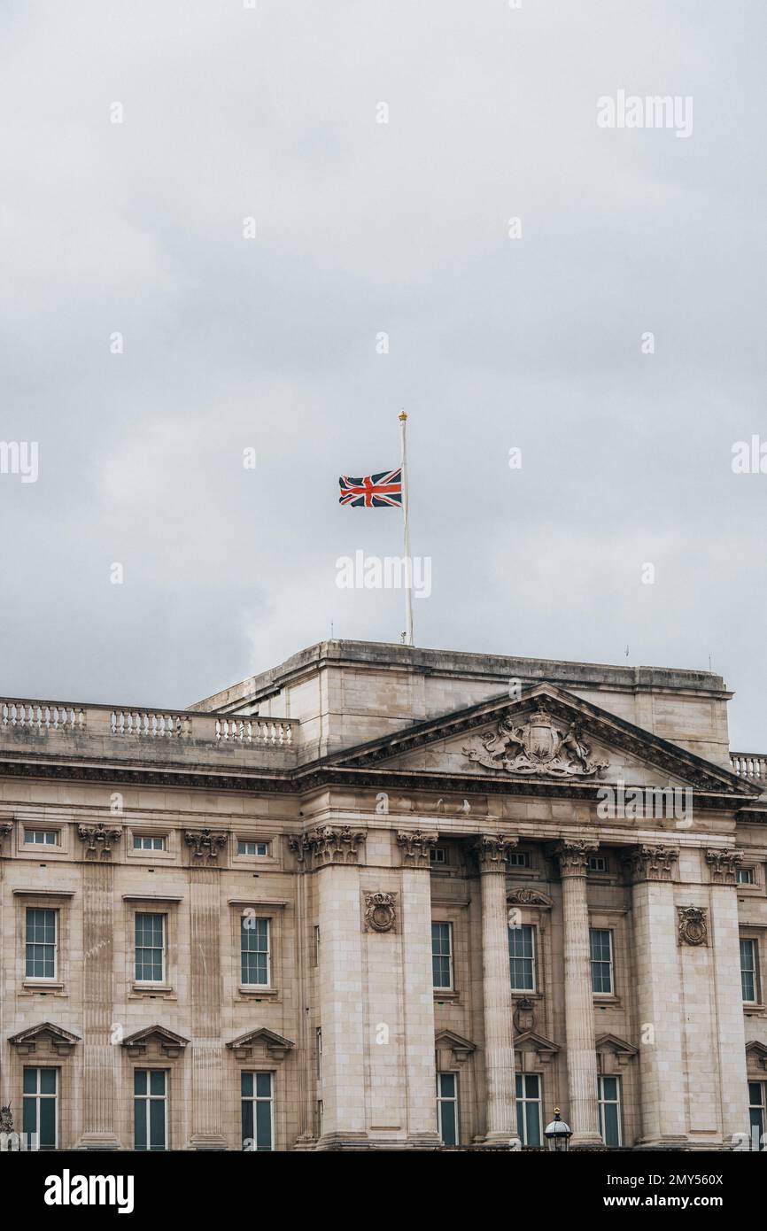England mourning, half raised flag Union Jack on Buckingham Palace ...
