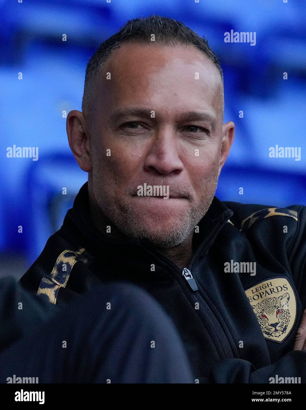 Adrian Lam Coach of Leigh Leopards before the Rugby League Ben Currie ...