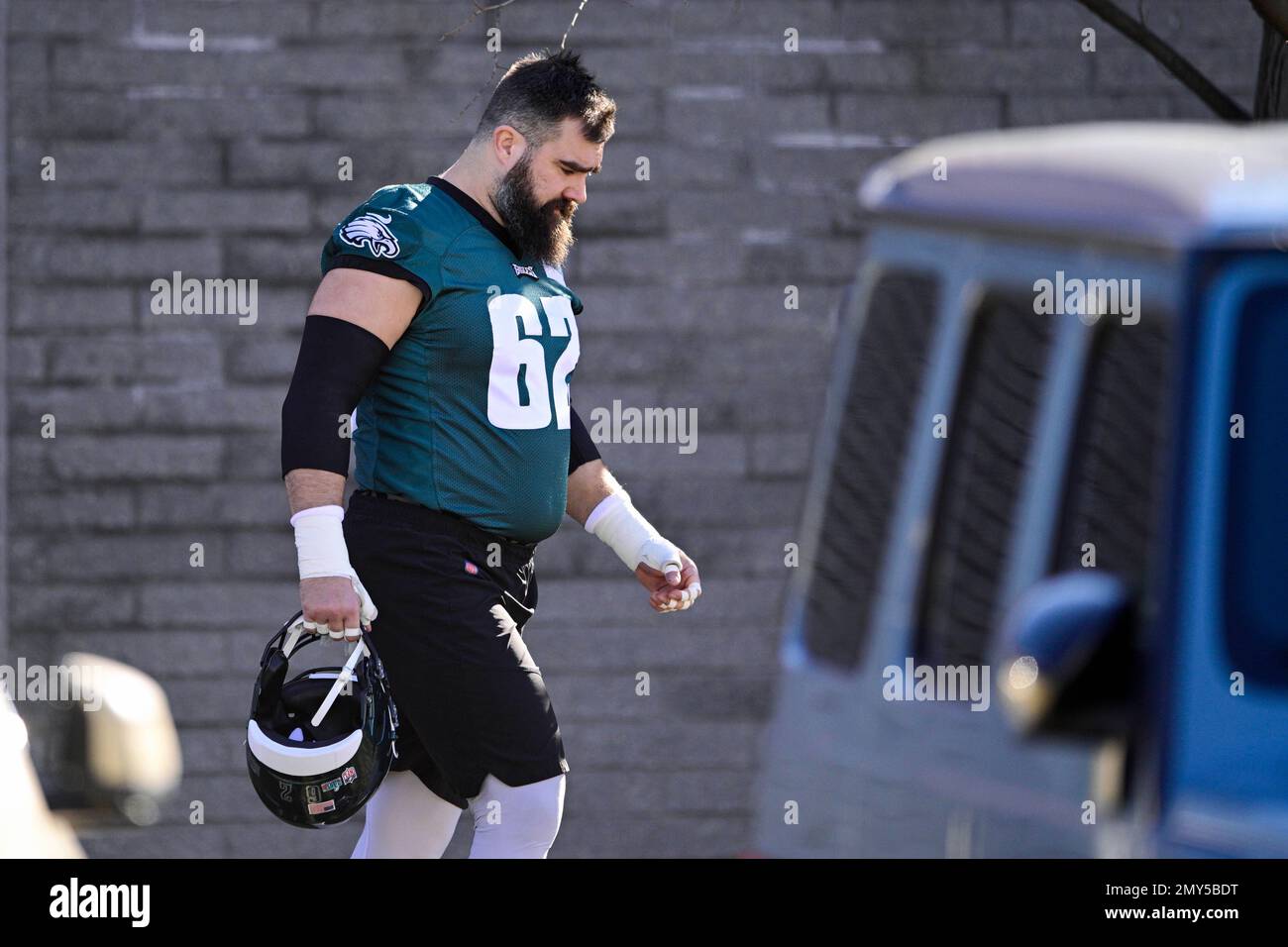 Philadelphia Eagles' Jason Kelce walks to practice at the NFL football ...