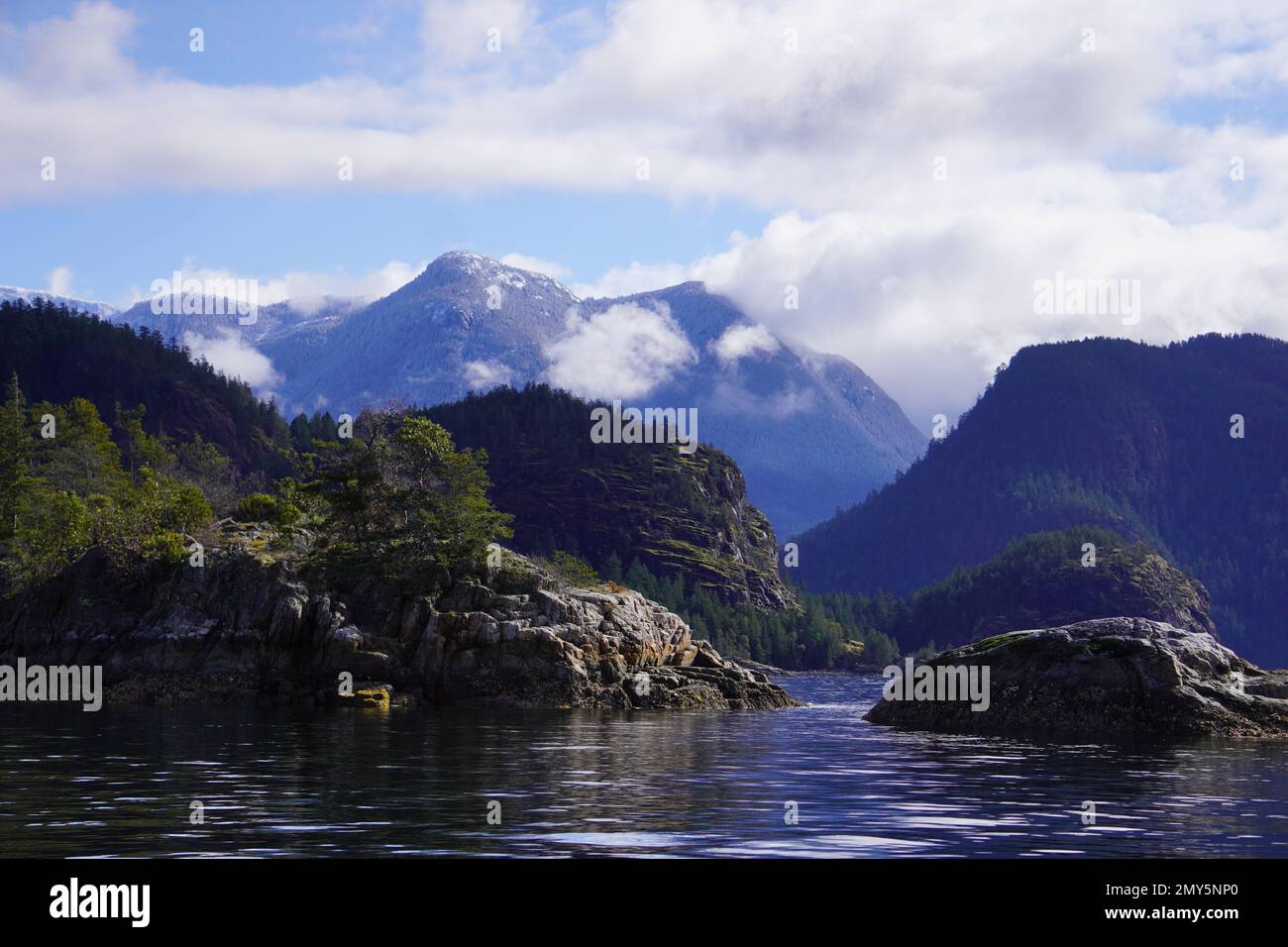 Desolation sound hi-res stock photography and images - Alamy