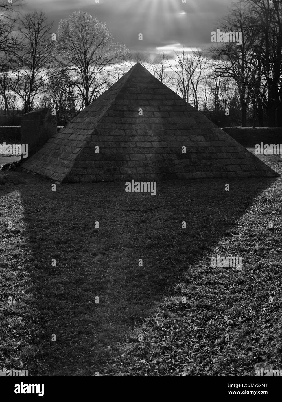 Mound of General Milan Rastislav Stefanik, Ivanka pri Bratislave ...