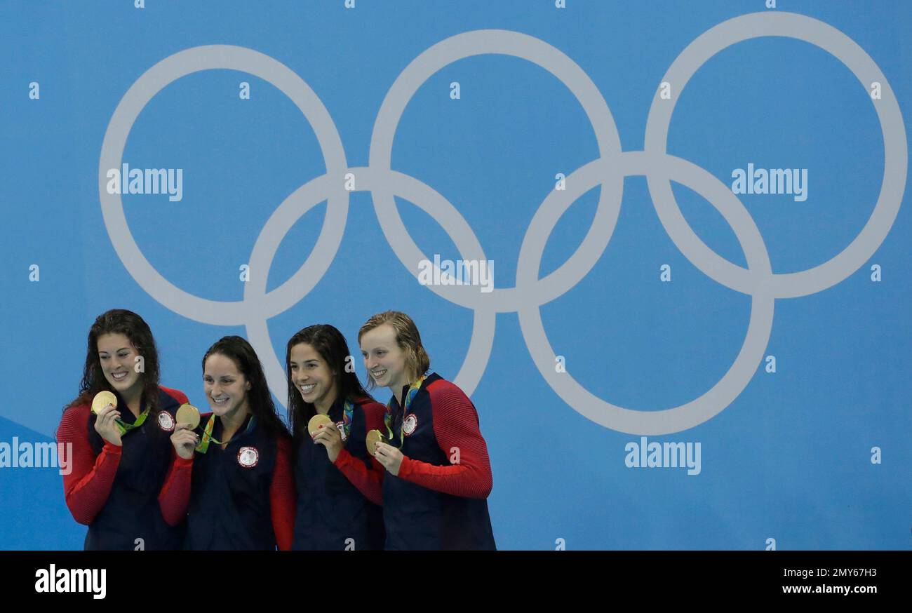 United States' Allison Schmitt, Leah Smith, Maya DiRado and Katie ...
