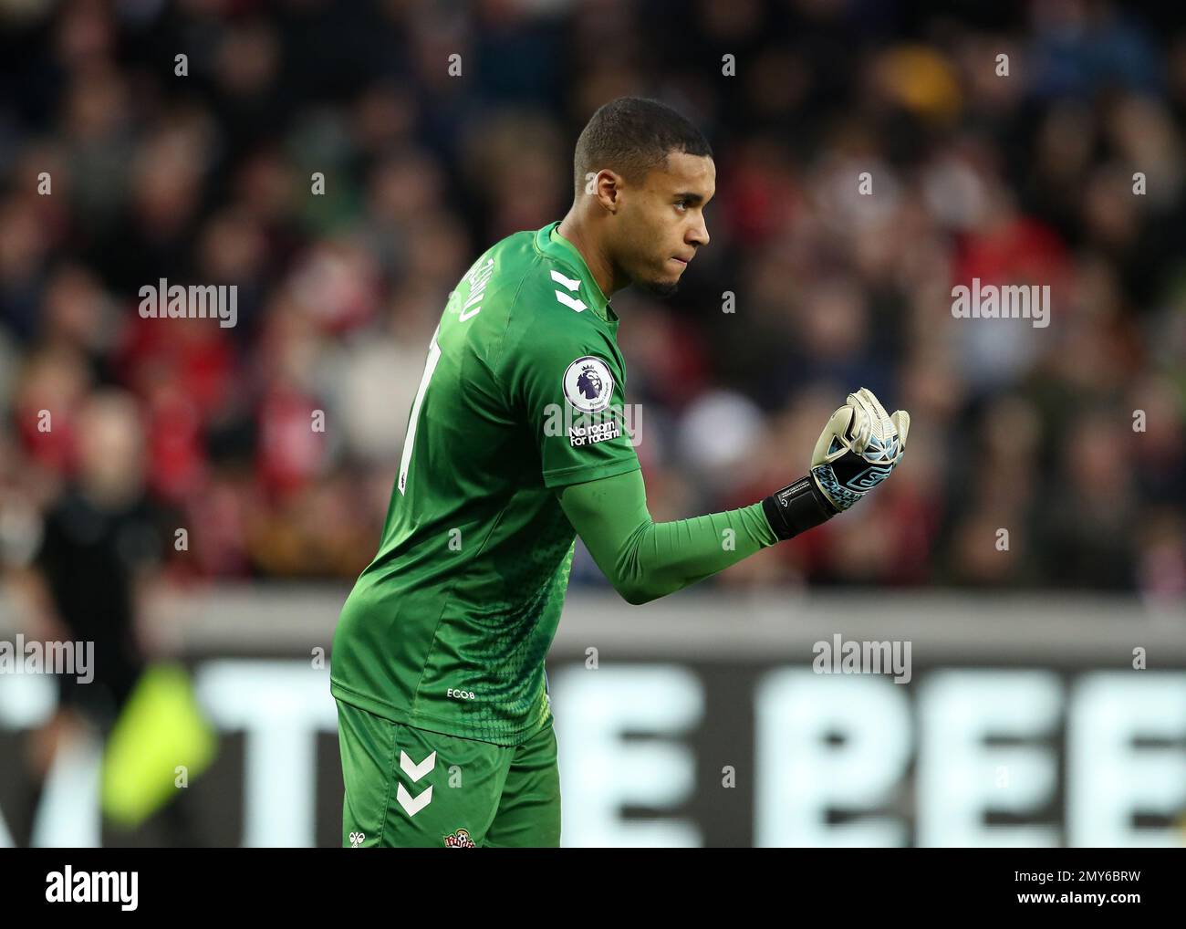 London, UK. 04th Feb, 2023. 4th February 2023; Gtech Community Stadium ...