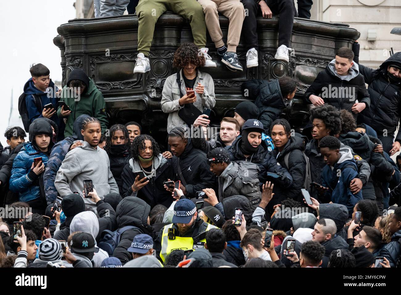 Drill music video hi-res stock photography and images - Alamy