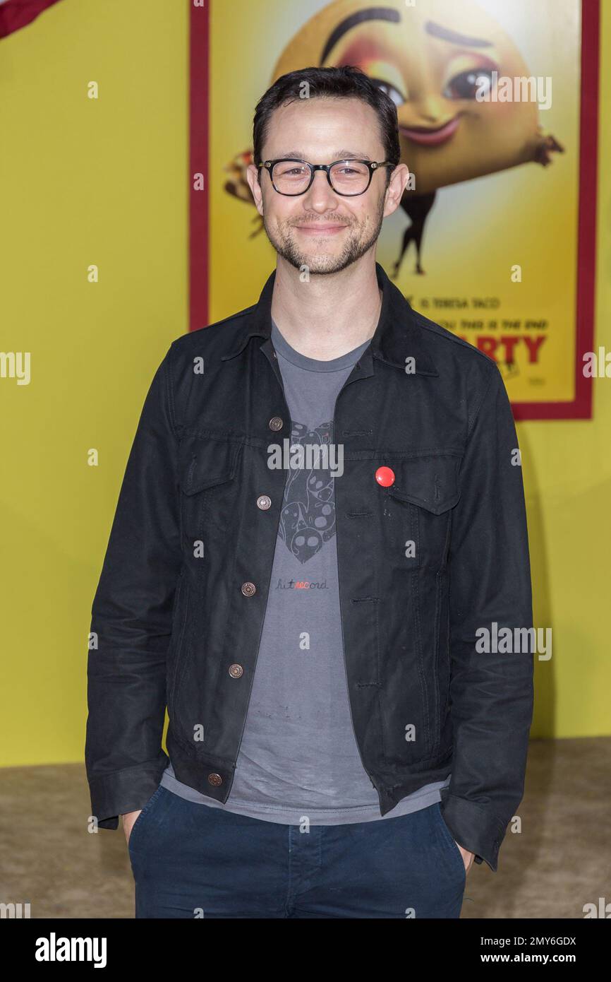 Joseph Gordon-Levitt arrives at the world premiere of "Sausage Party ...