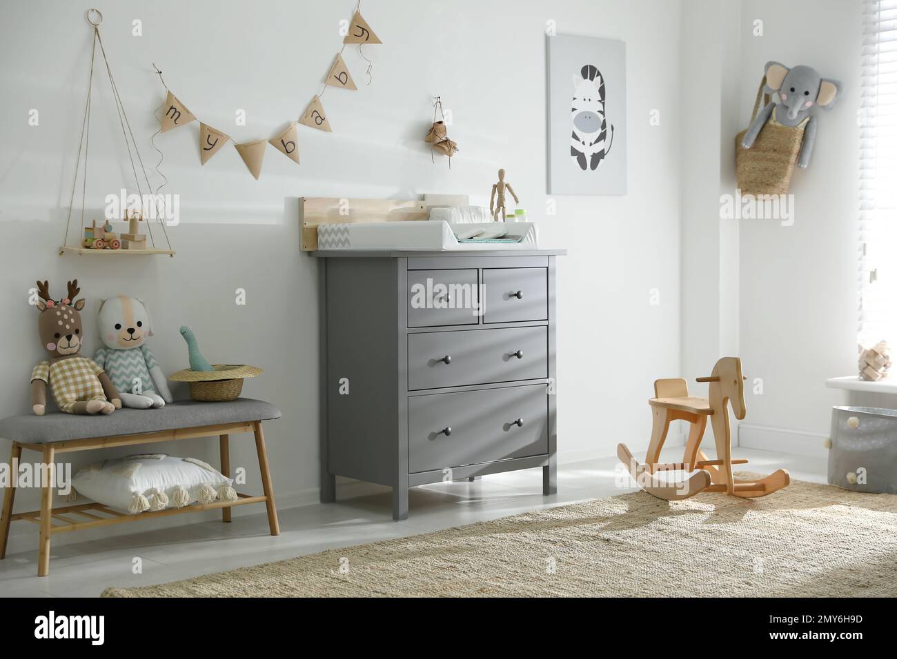 Changing diaper floor hi-res stock photography and images - Alamy