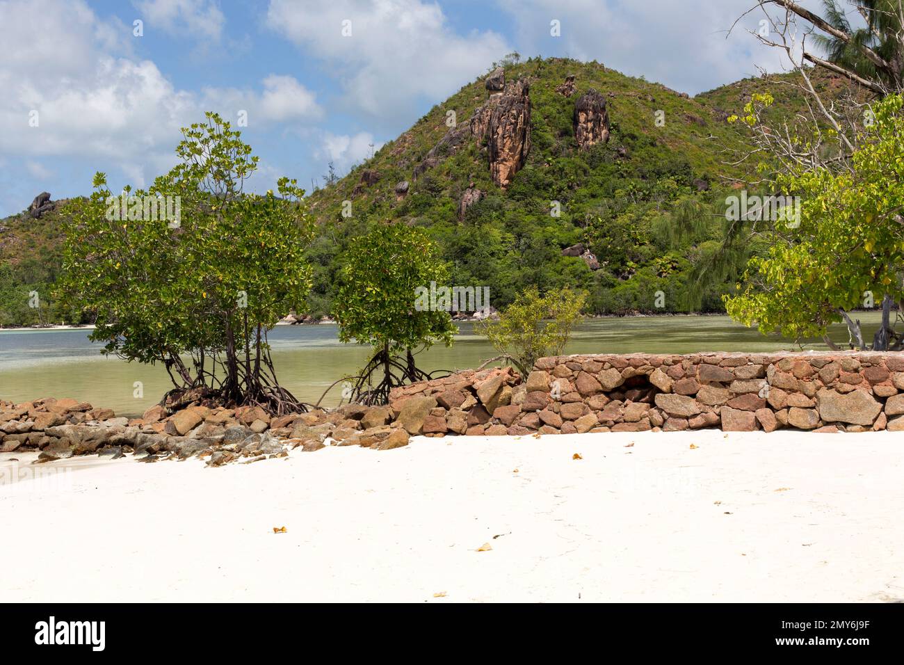 Photo of lagoon landscape in Seychelles island Stock Photo - Alamy