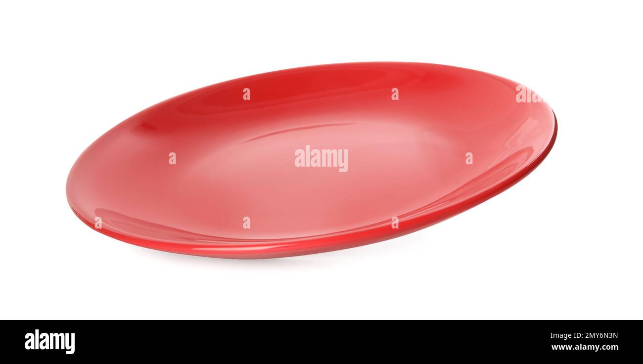 Clean empty red plate isolated on white Stock Photo - Alamy