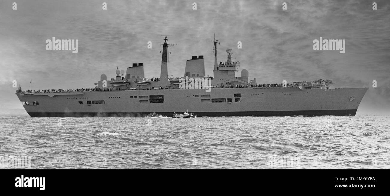 HMS Invincible (R05) Royal Navy Aircraft carrier approaching Portsmouth ...