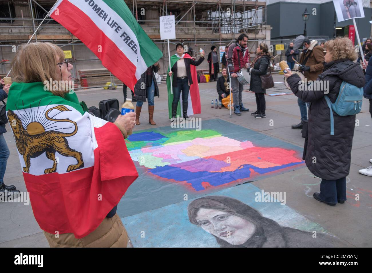 Picture of mahsa amini hi-res stock photography and images - Alamy