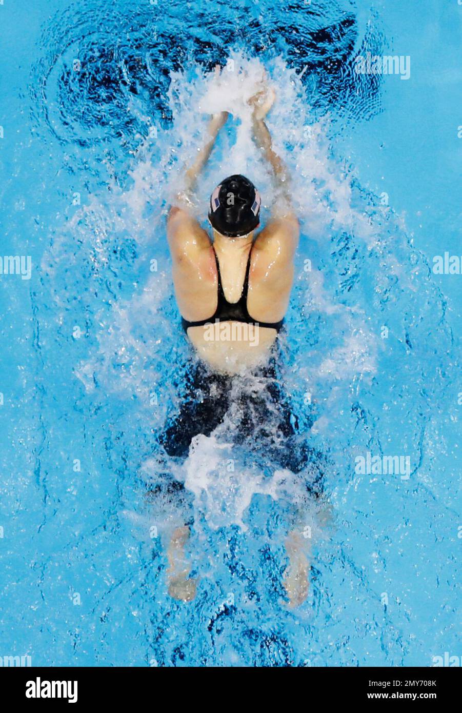 USA's Lilly King wins the gold medal in the 100m breaststroke finals ...