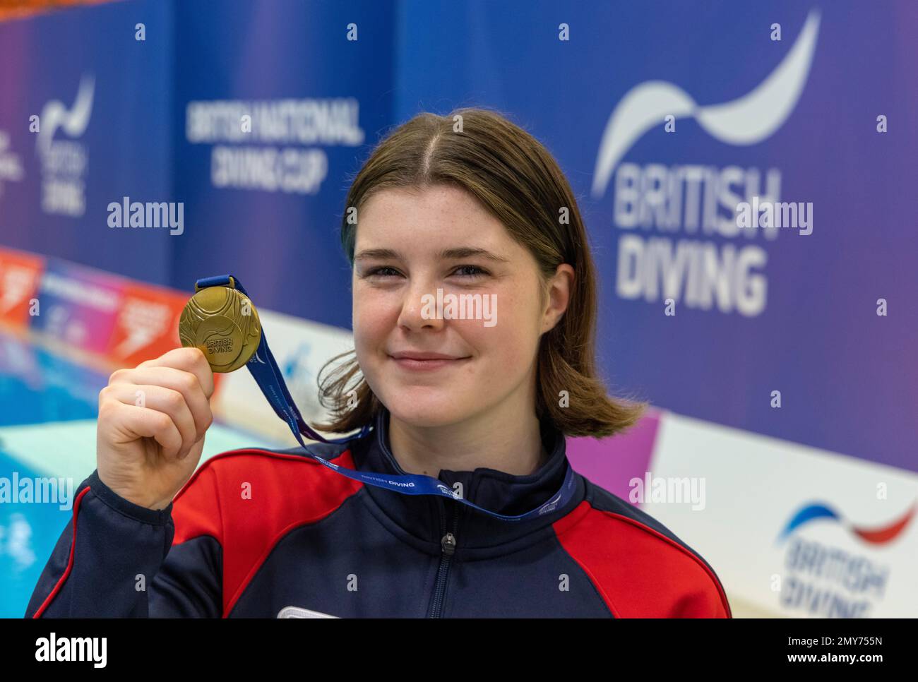 Andrea sirieix gold hi-res stock photography and images - Alamy