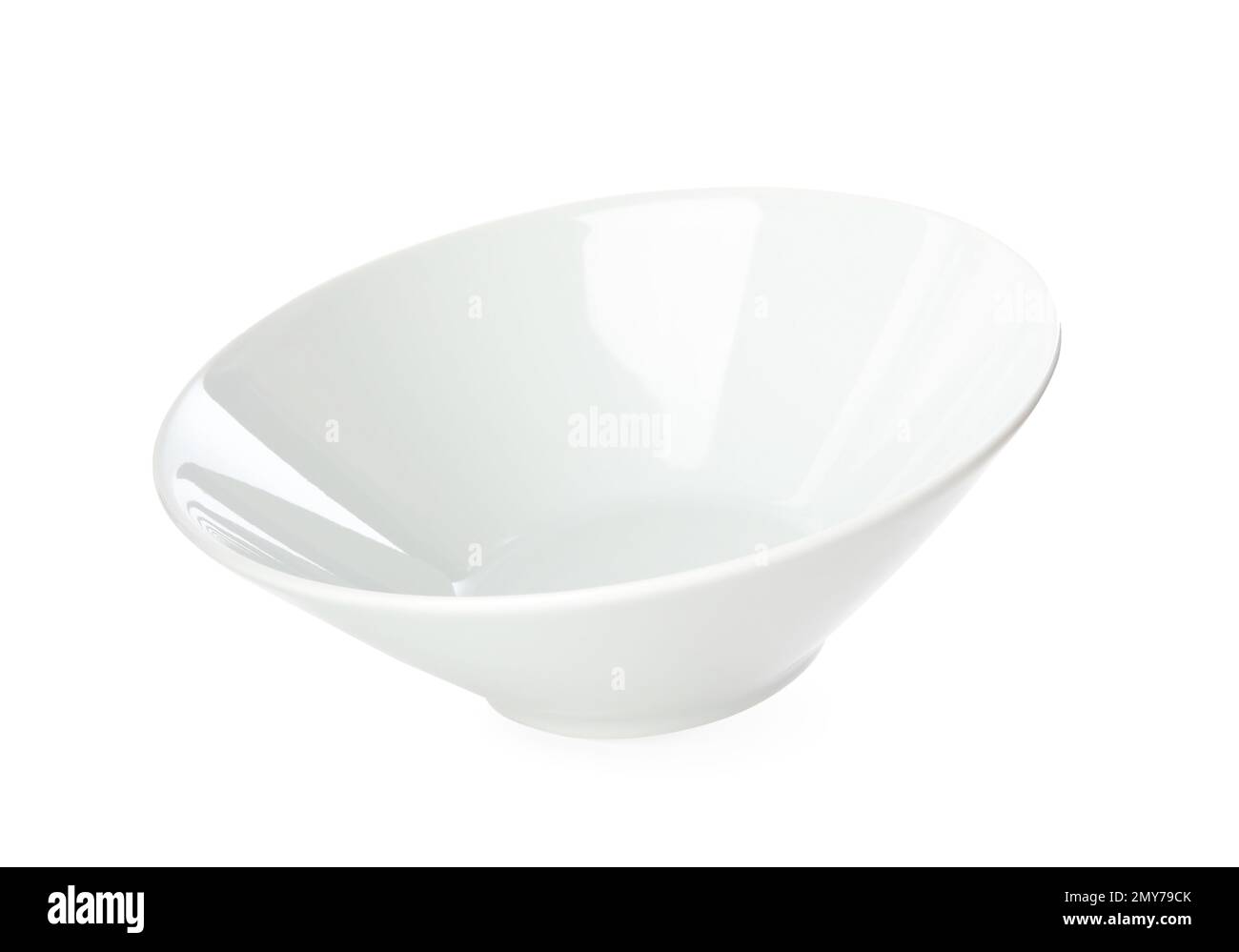 Clean empty ceramic bowl isolated on white Stock Photo - Alamy