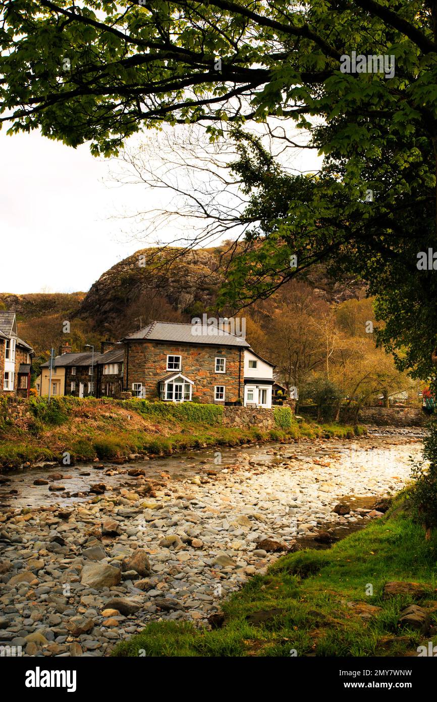 Snowdonia road trip hi-res stock photography and images - Alamy