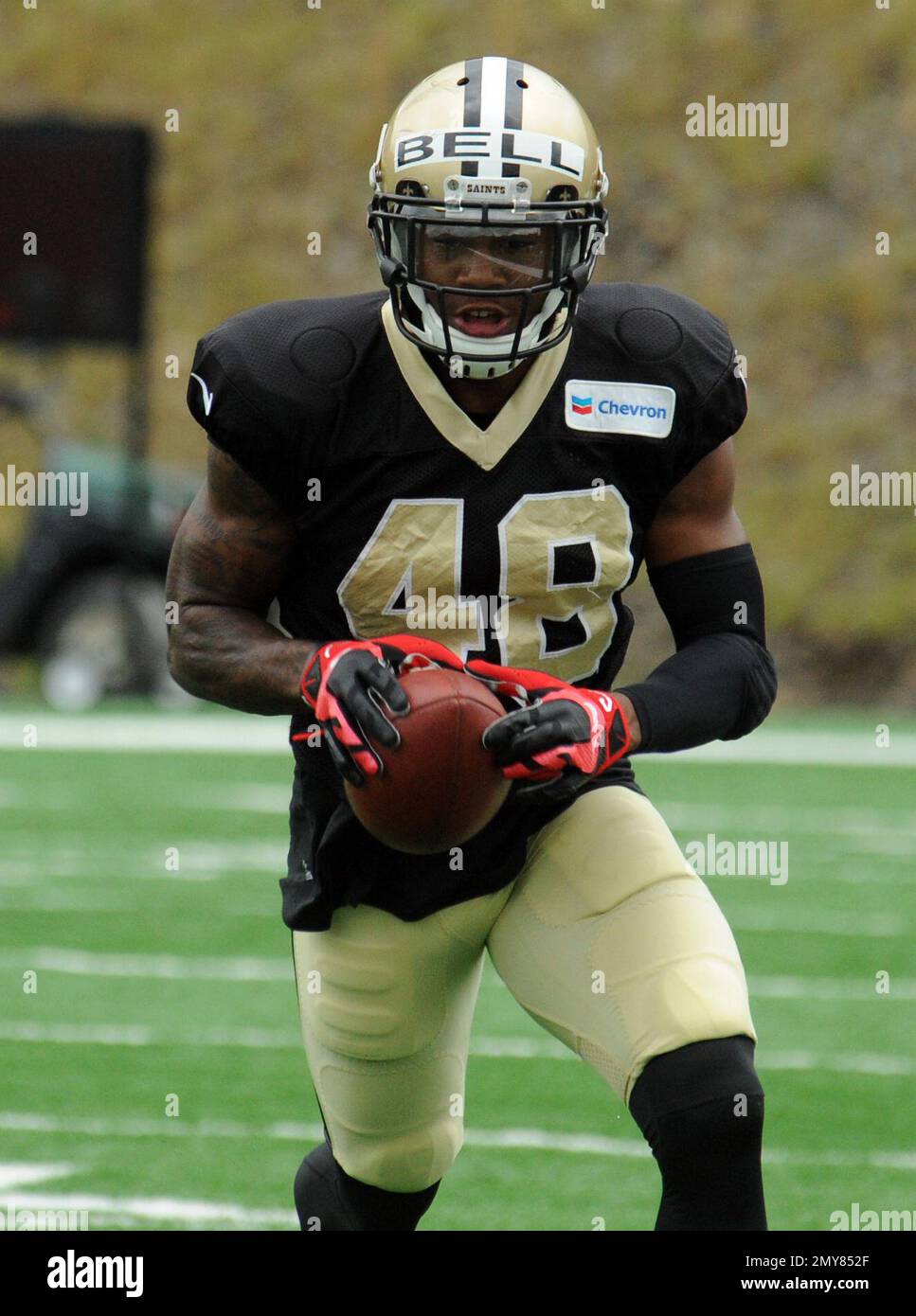New Orleans Saints safety Reggie Bell (48) runs the ball during the NFL ...