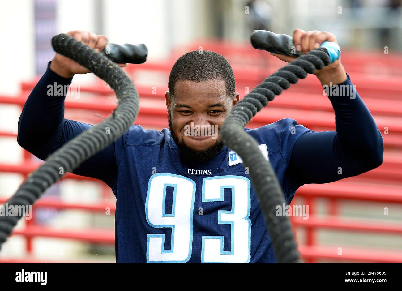 Tennessee Titans outside linebacker Kevin Dodd does a conditioning ...