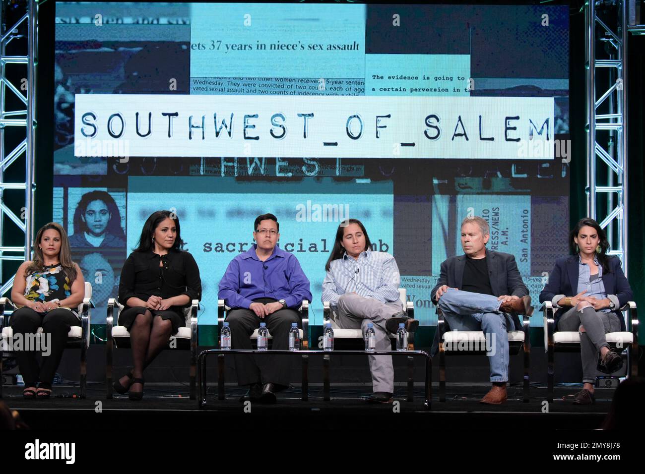 Elizabeth Ramirez, from left, Cassandra Rivera, Kristie Mayhugh, Anna ...