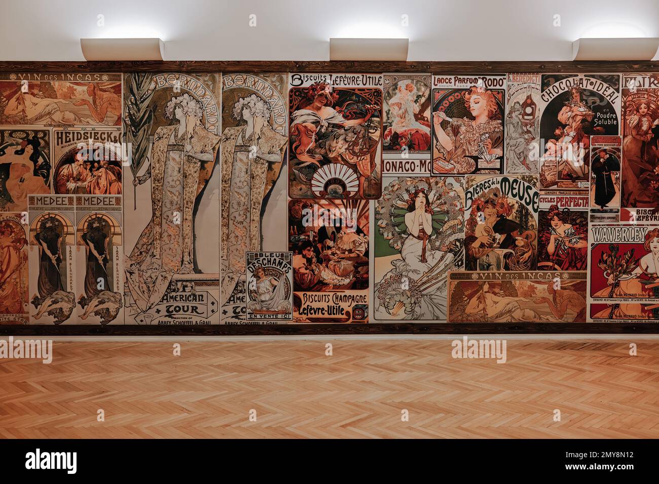 Alfons mucha exhibition hi-res stock photography and images - Alamy