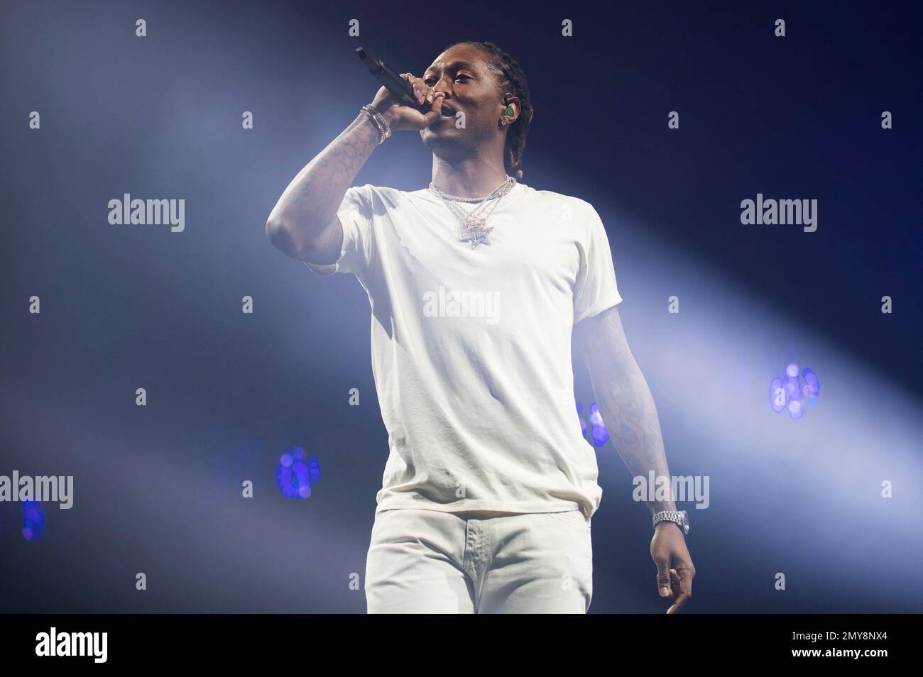 Future performs on stage during the Summer Sixteen Tour on Sunday, July ...