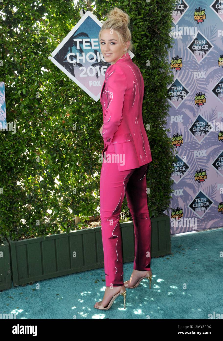 Chloe Lukasiak arrives at the Teen Choice Awards at the Forum on Sunday ...