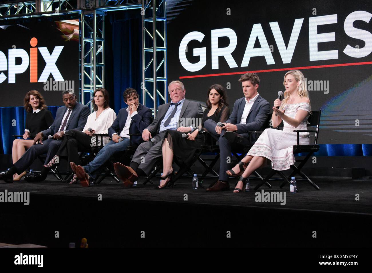 Nia Vardalos, from left, Ernie Hudson, Sela Ward, Joshua Michael Stern ...