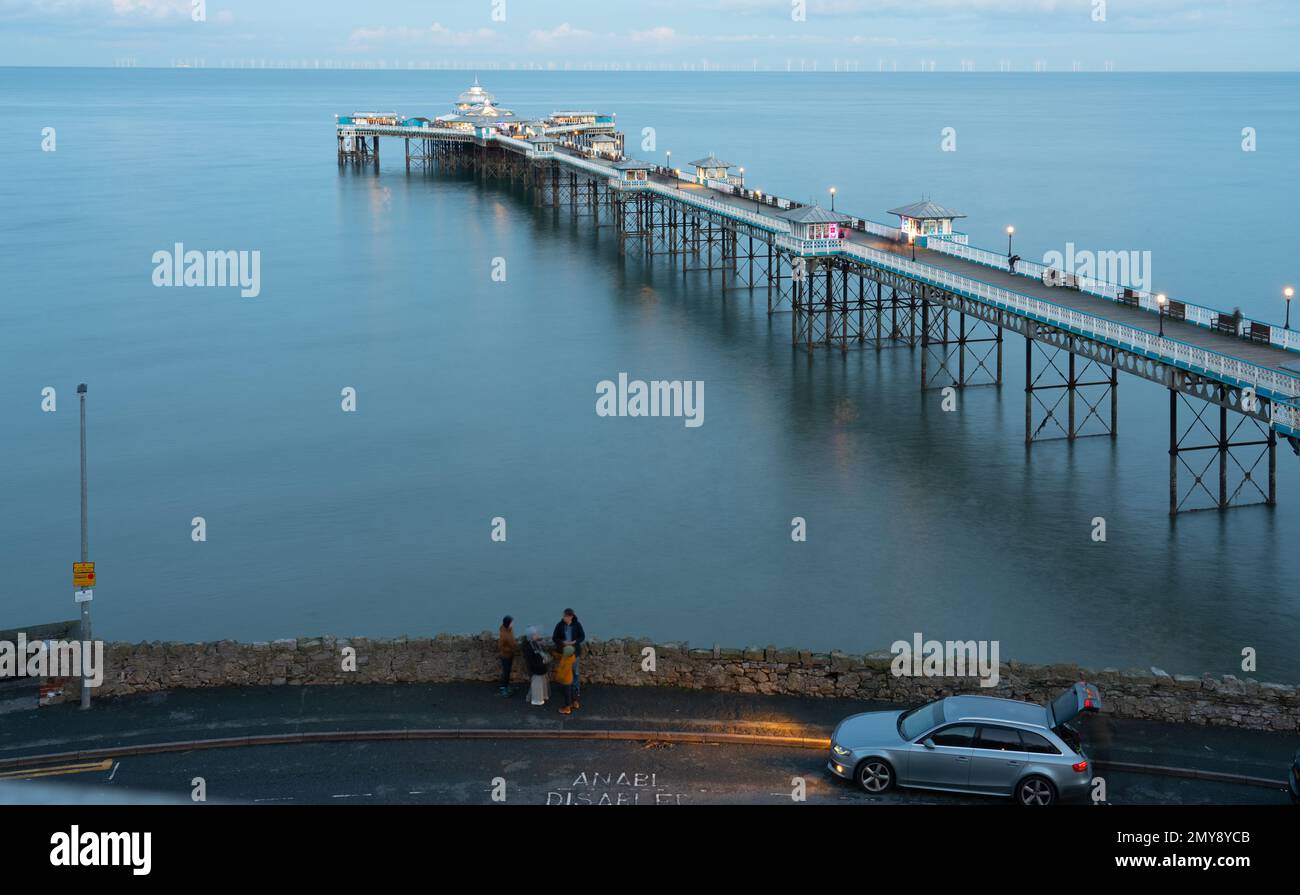 Victorian pier hi-res stock photography and images - Alamy