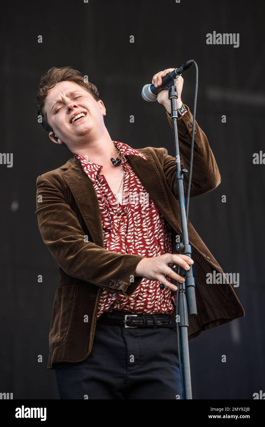 Conor Mason of Nothing but Thieves performs on day 3 of Lollapalooza on ...