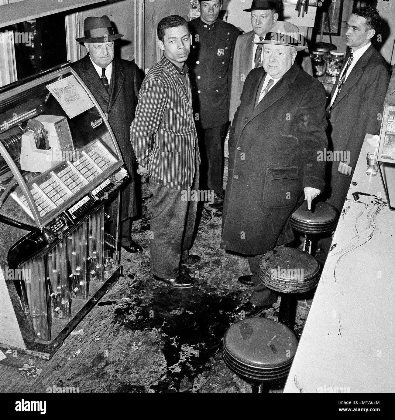 Ramón Serra, in striped jacket, 20-year-old Bronx gang leader seized in ...