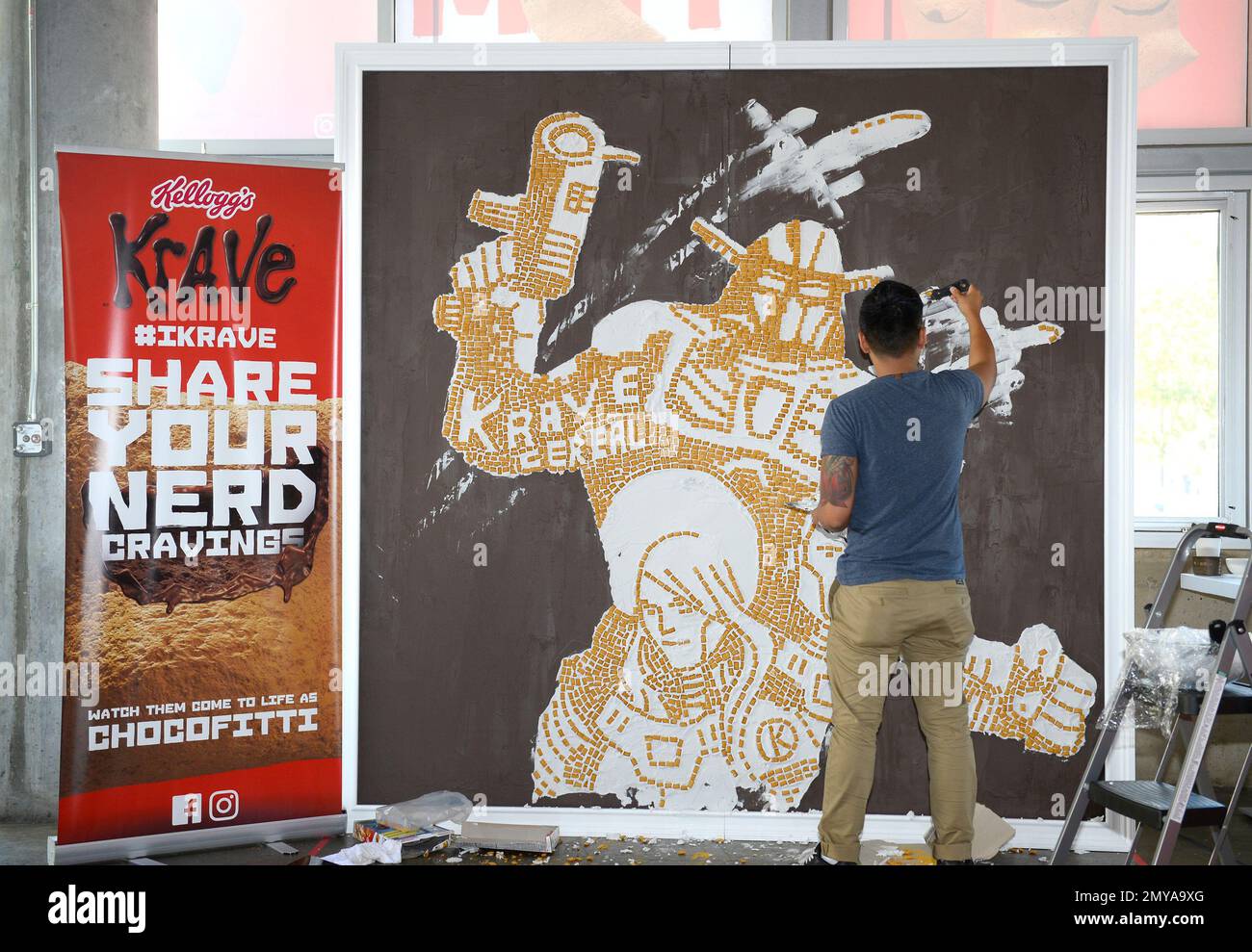Comic illustrator Francis Manapul spent his morning creating chocolate ...