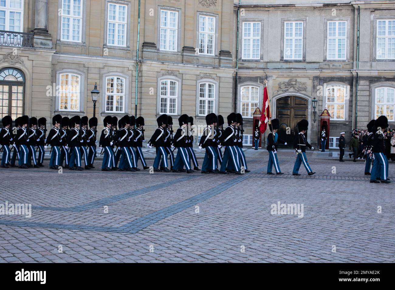 The KGL LIfequard on Amalienborg Slotsplads Stock Photo - Alamy