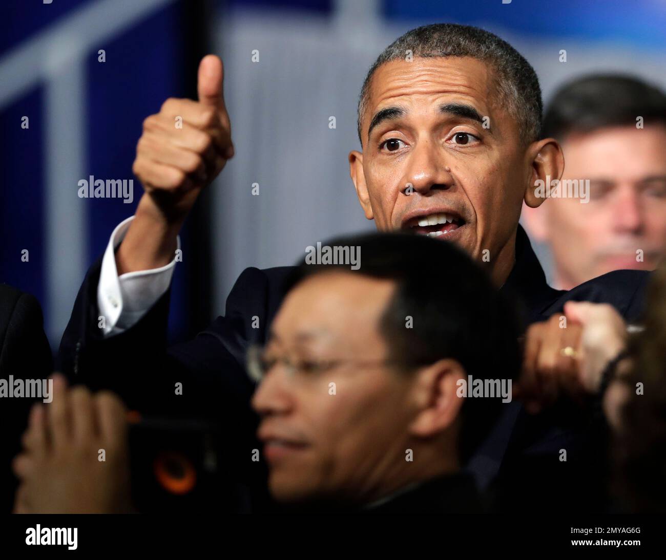 Obama Thumbs Up