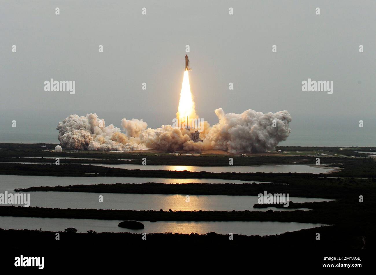 FILE - In this July 8, 2011 file photo, the space shuttle Atlantis ...