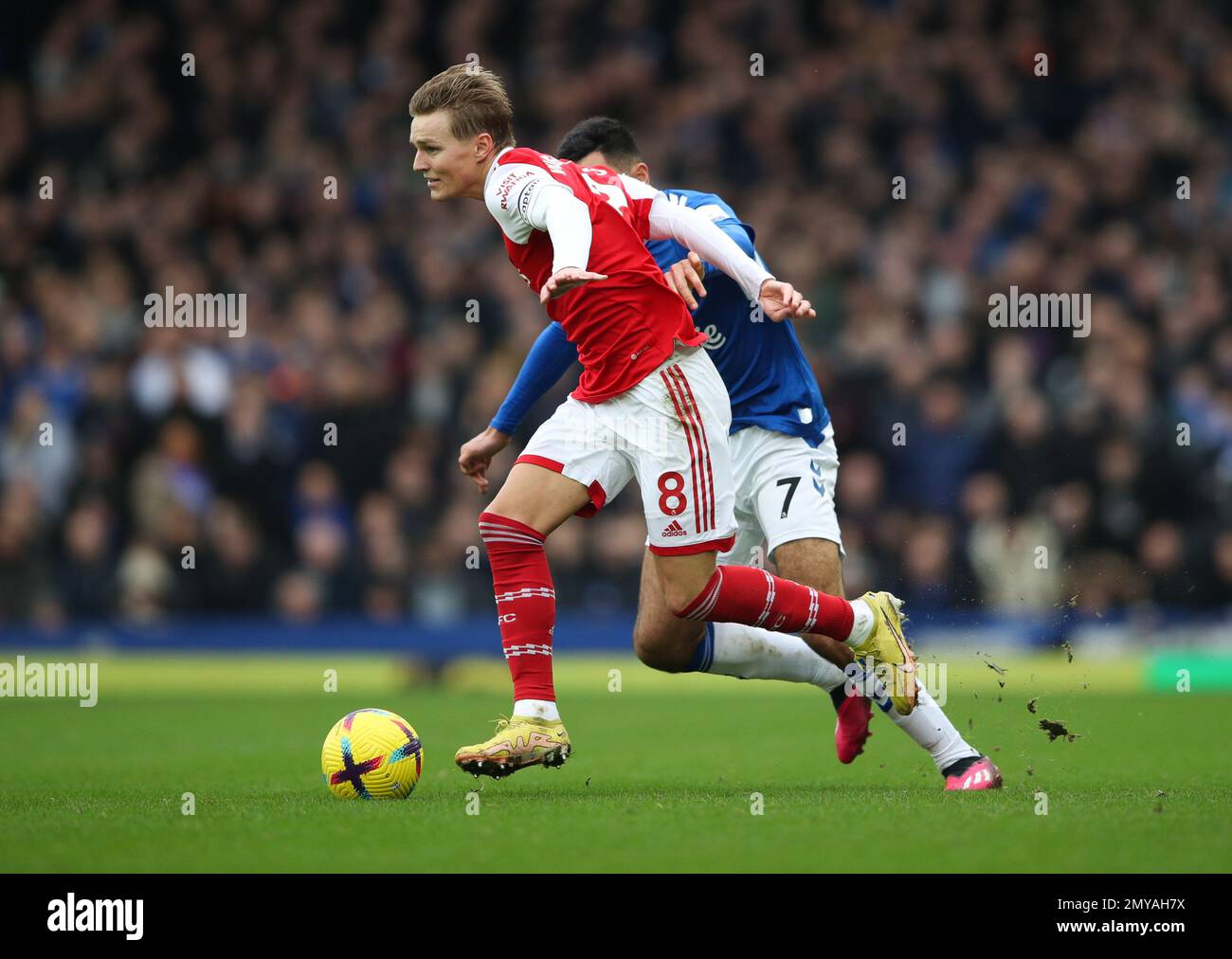 Martin odegaard action hi-res stock photography and images - Alamy