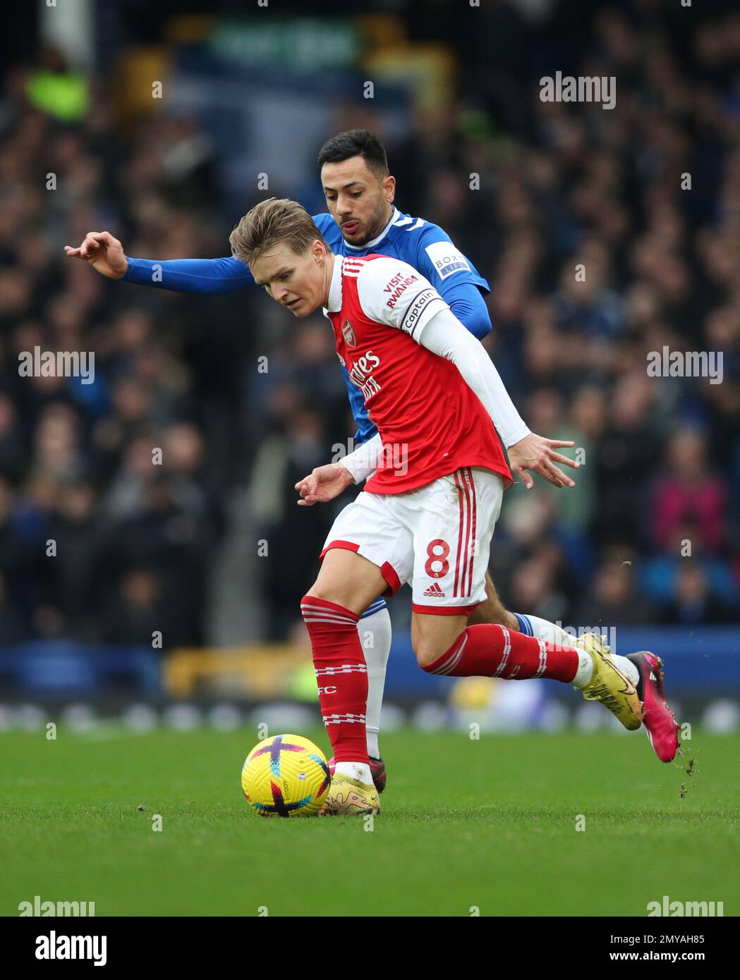 Arsenal everton odegaard 2022 hi-res stock photography and images - Alamy