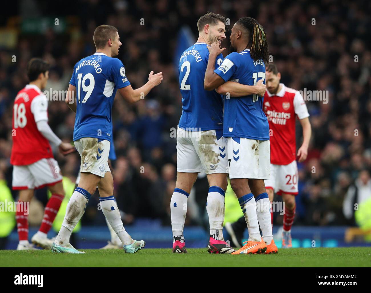James tarkowski celebrate hi-res stock photography and images - Alamy