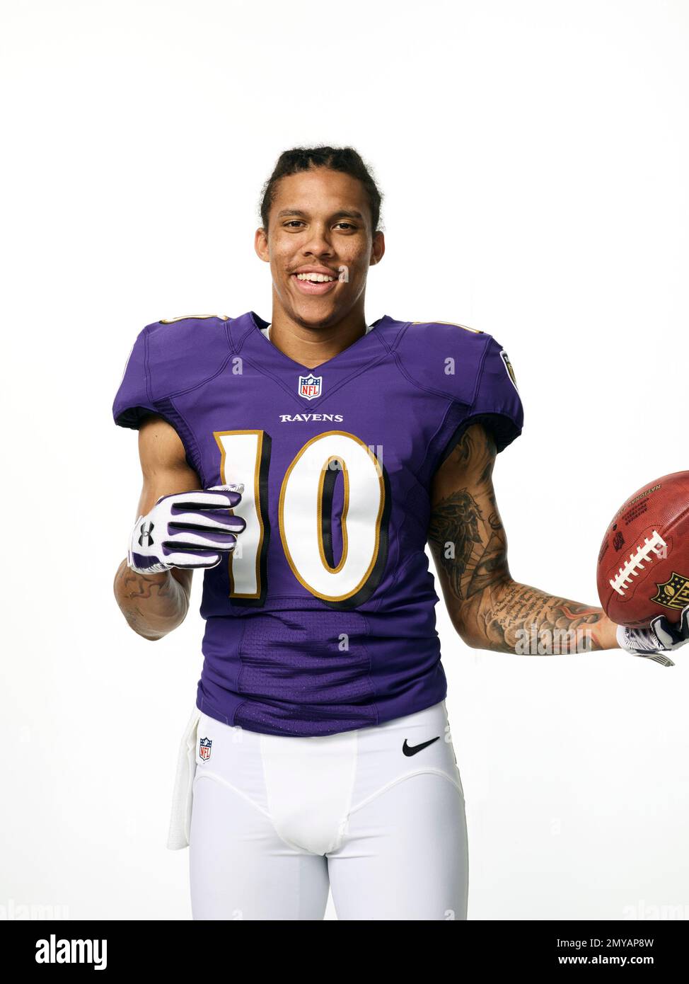 This is a photo of Chris Moore for the 2016 NFLPA Rookie Premiere ...