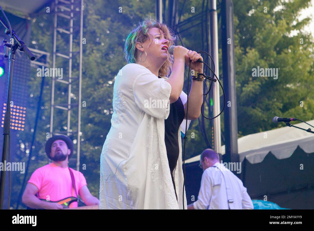 Evan Cranley, Amy Millan of Stars and Charles Spearin perform with ...