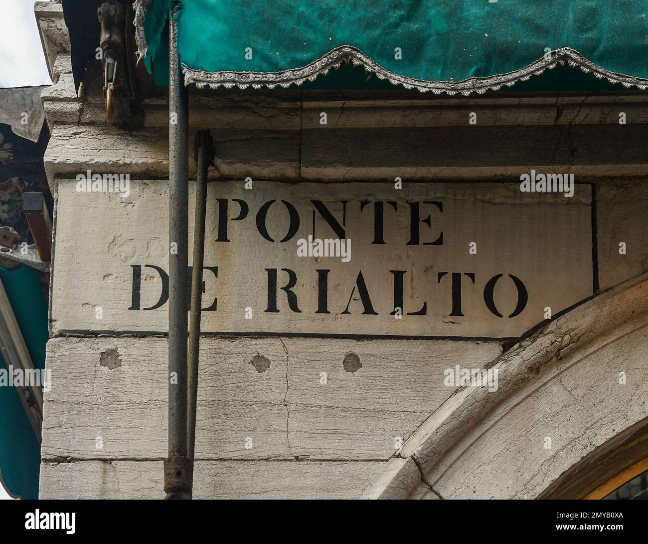 Famous oldest bridge hi-res stock photography and images - Alamy