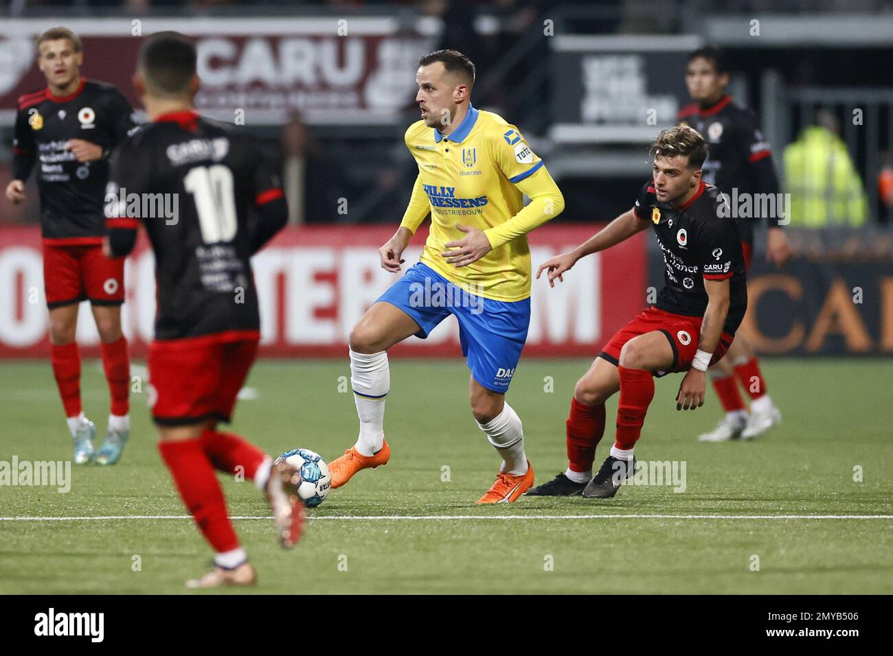 ROTTERDAM - (l-r), Mats Seuntjens of RKC Waalwijk, Lazaros Lamprou of Excelsior Rotterdam during ...